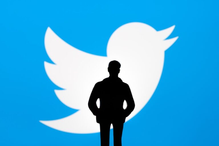 Elon Musk rachète Twitter et licencie le PDG : ce qu’il faut savoir Elon Musk rachète Twitter et licencie le PDG : ce qu’il faut savoir