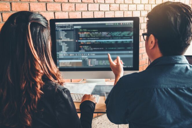 Les technologies et langages recherchés par les développeurs en 2023