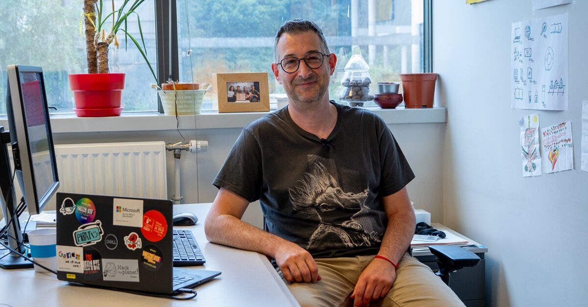 Apprendre, transmettre, questionner : le quotidien d’un ingénieur de ...