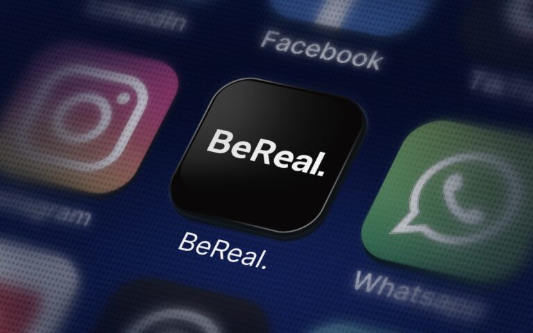 Anas Nadifi : « Sur BeReal, les marques viennent chercher la Gen Z