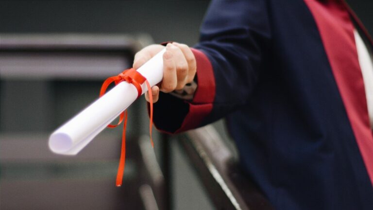BUT : tout savoir sur la réforme du DUT