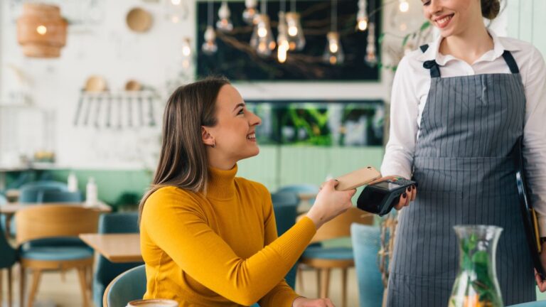 Le paiement sans contact Izly : comment ça marche