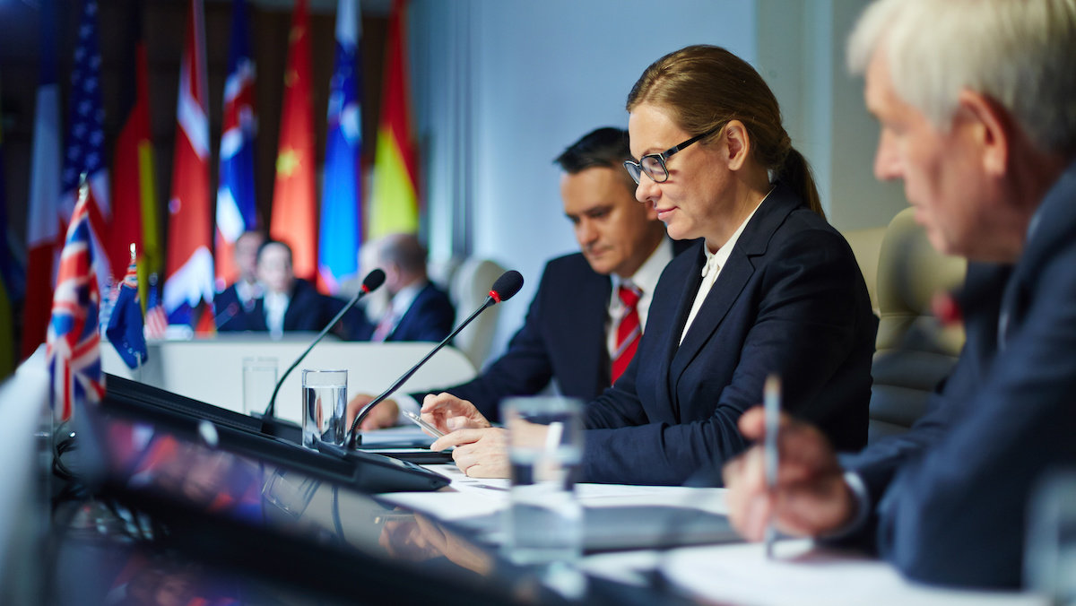 Comment travailler dans la politique