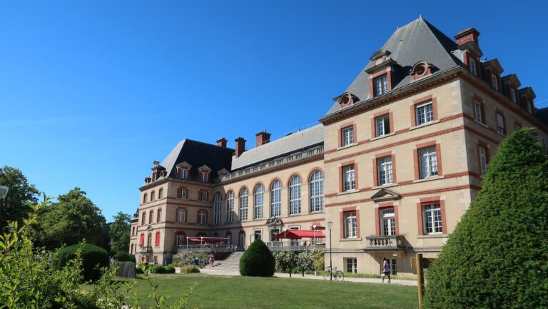 ISA - Paris - Campus, Formations et Avis | Diplomeo.com