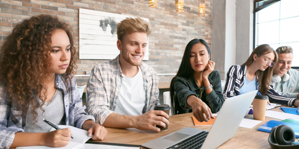 Alternance, apprentissage, contrat pro… : quelle différence