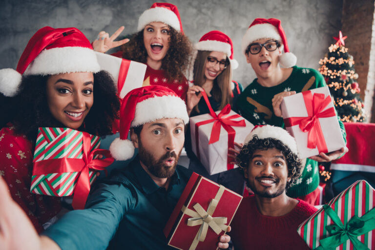 Secret Santa d’entreprise : nos idées cadeaux pour vos collègues RH